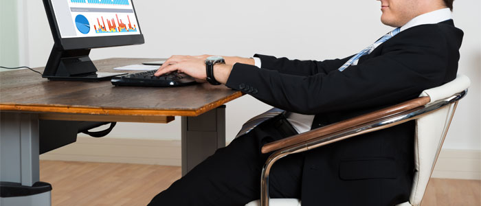 5-Point Posture Checklist When Working at Your Computer - Medford NJ